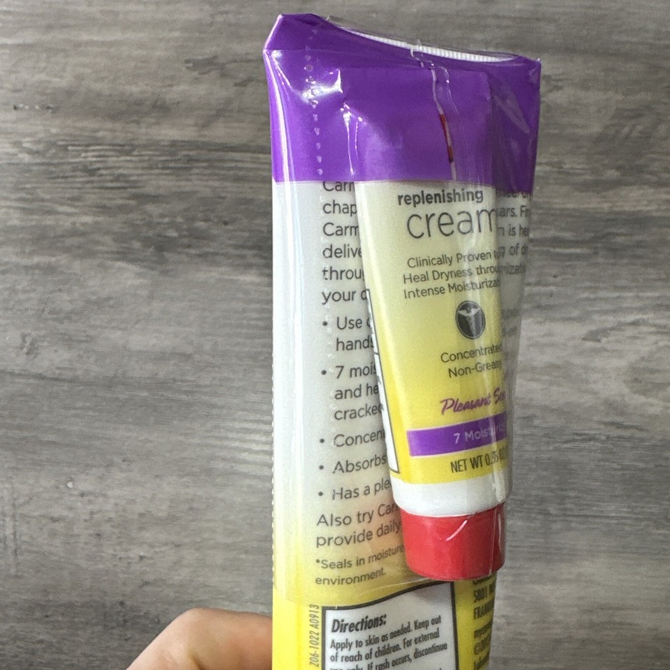 NEW Carmex Replenishing Cream for Dry Skin 4 OZ W/ 0.35 Sample RARE ...