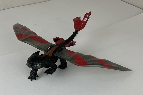 Toothless Night Fury How to Train Your Dragon Defenders Berk DreamWorks ...