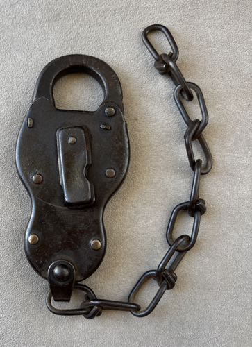 Yale + Towne Railroad Lock with Chain #125 | eBay