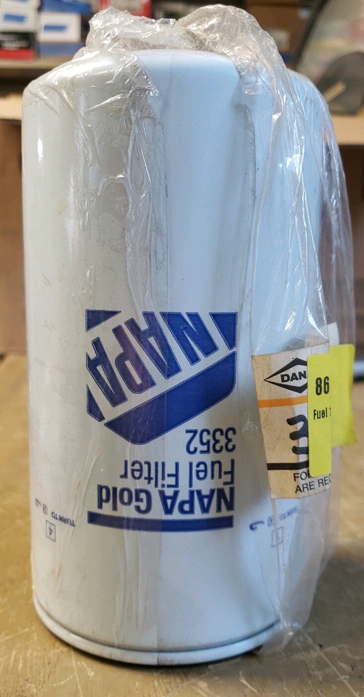 NAPA 3352 - Fuel filter cross reference