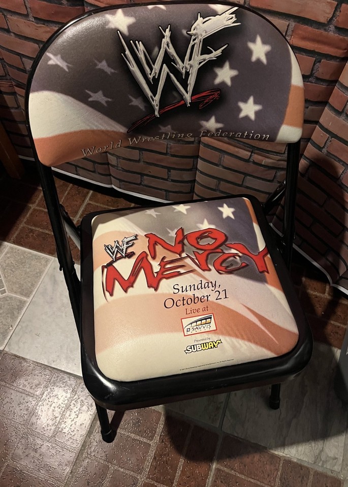VNTG RINGSIDE METAL CHAIR NO MERCY WWF 10/21/2001 SAVVIS CUSHIONED SEAT ...