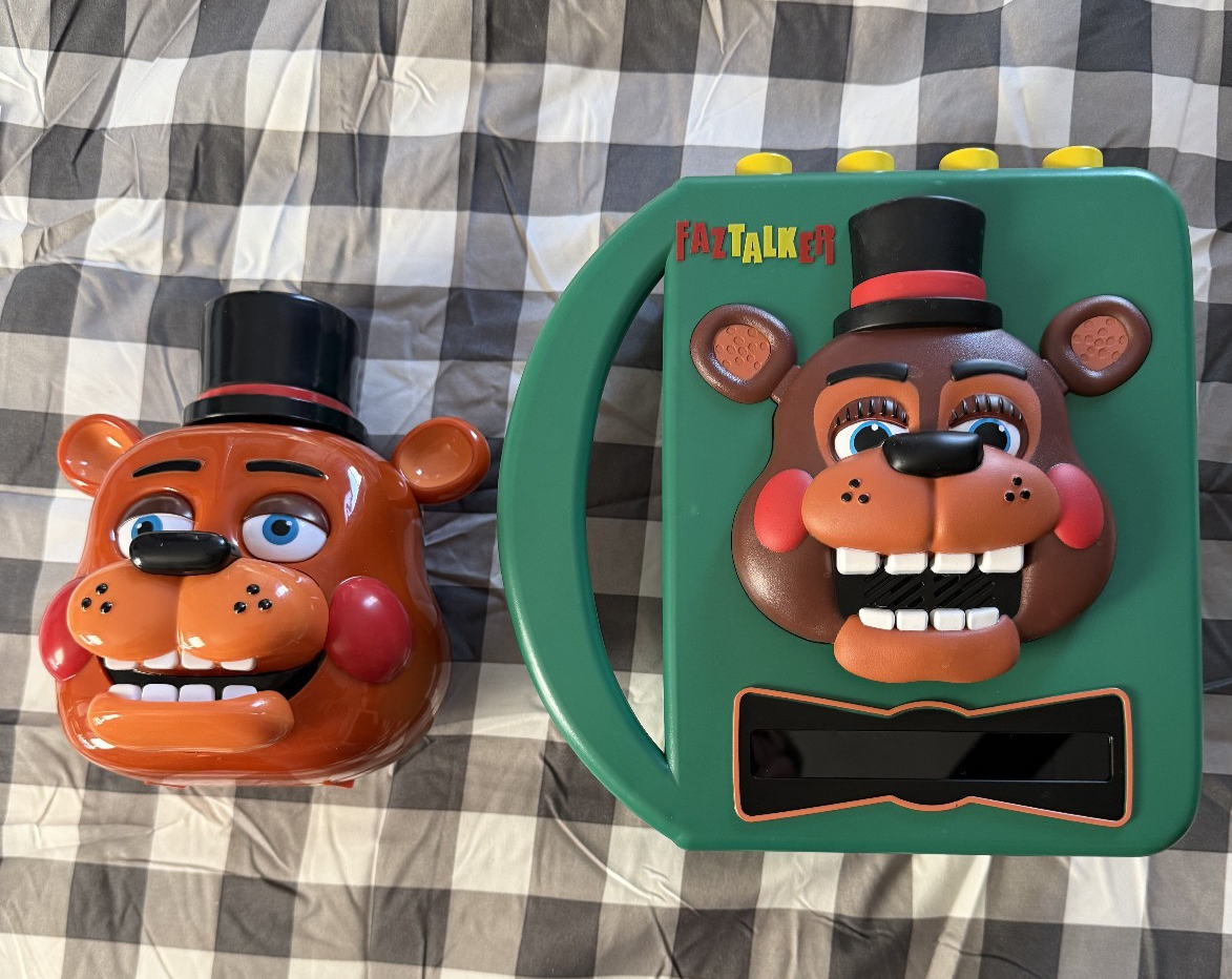 Five NIghts at Freddys 2 Faztalker 3D Popcorn container and Drink Cup ...