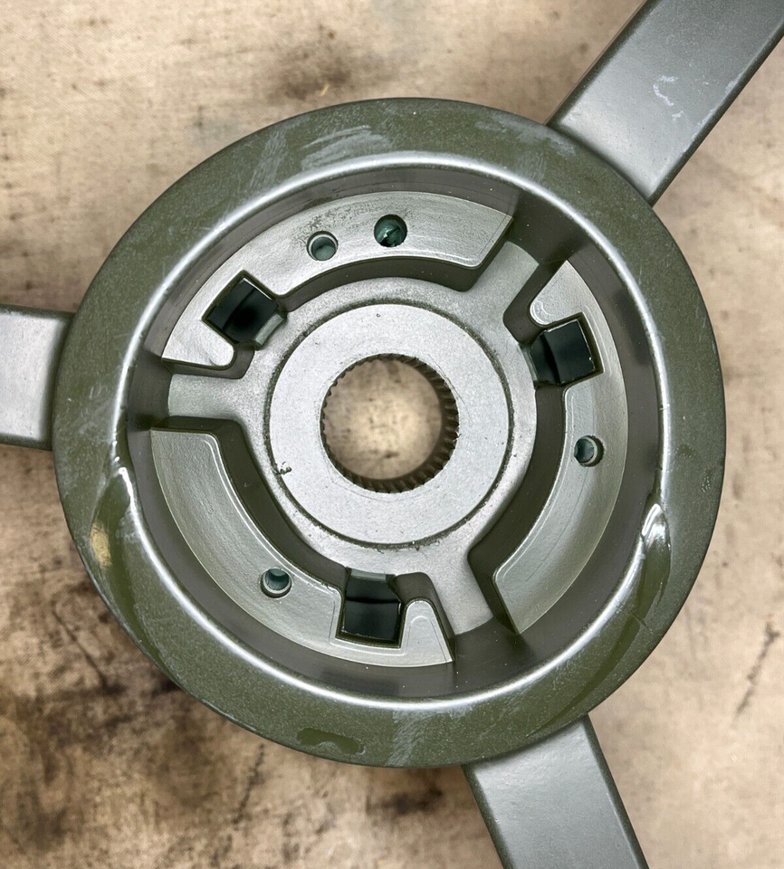 M35A2 Steering Wheel 2530-01-089-9129 11663384 | Front | 2.5 Ton M35A2 ...