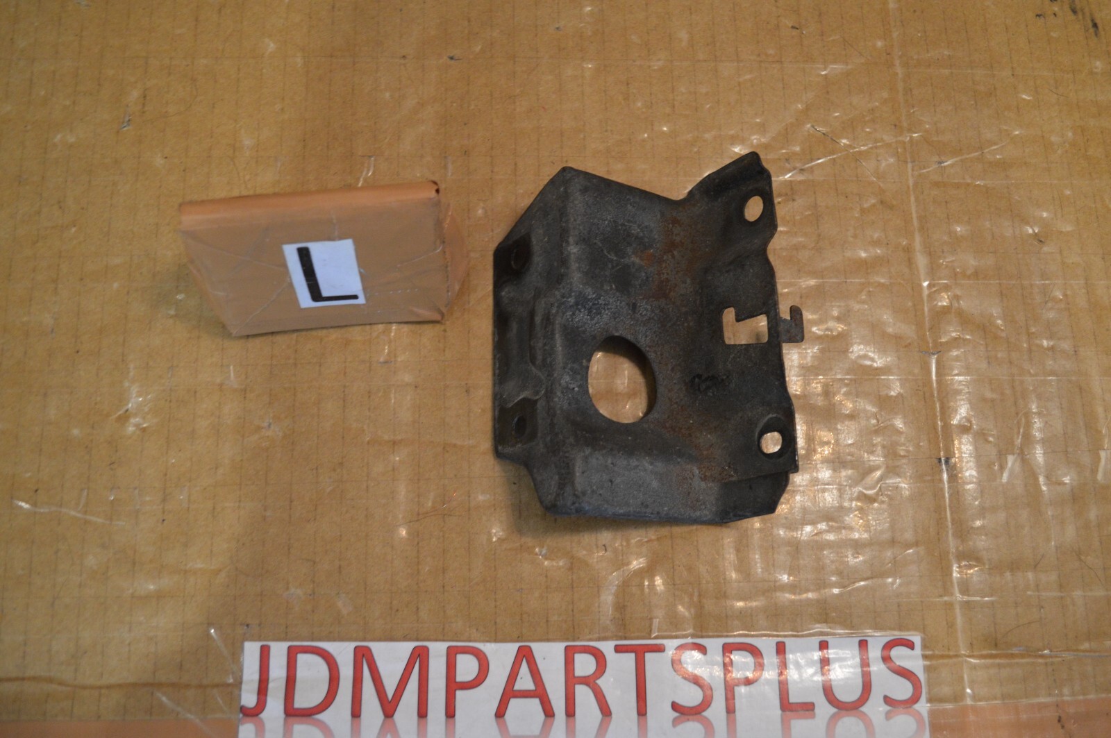 JDM TOYOTA COROLLA LEVIN AE86 LEFT SIDE HEADLIGHT MOUNT BRACKET OEM | eBay