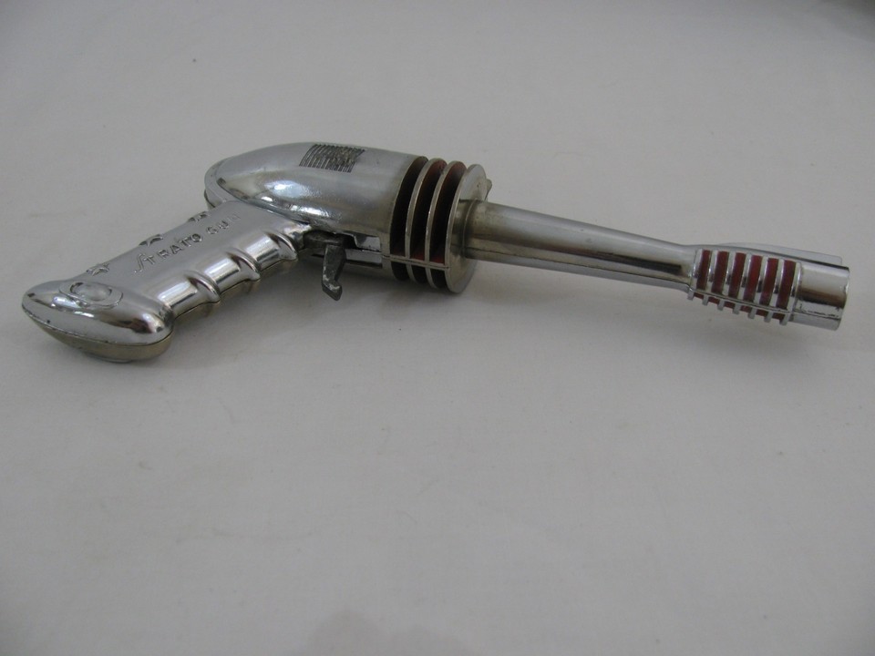 Vintage Futuristic Products Diecast Chrome Strato Cap Gun Space Ray Gun ...