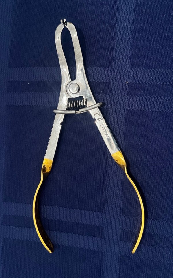 Triodent Matrix Ring Forceps | eBay