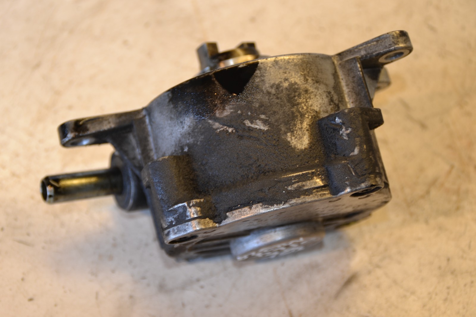 Mercedes ML Brake Vacuum Pump A6422300165 W164 Ml 320 CDi Brake Vacuum ...