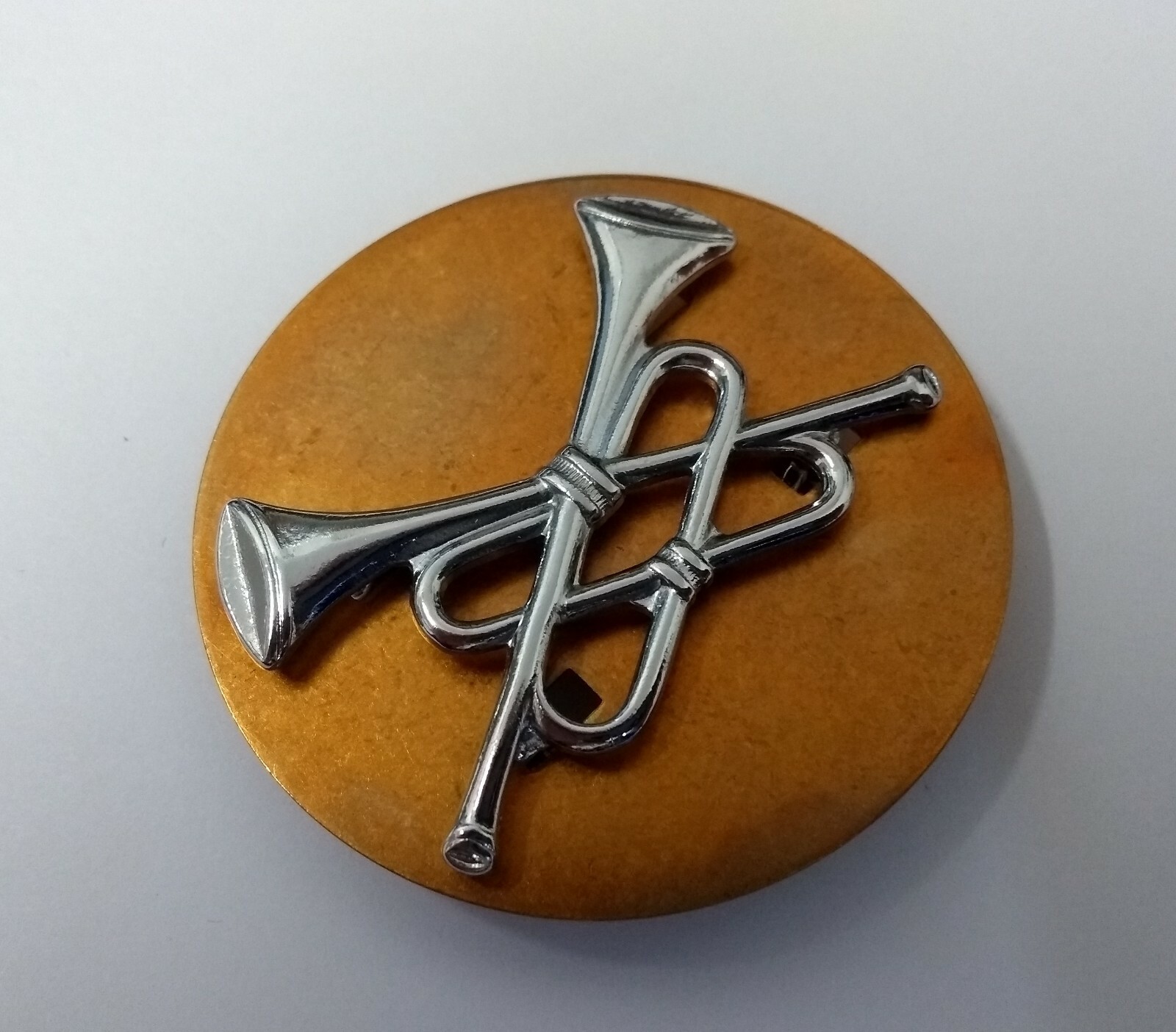 Genuine British Military Issue Qualification Crossed Trumpet badge ...