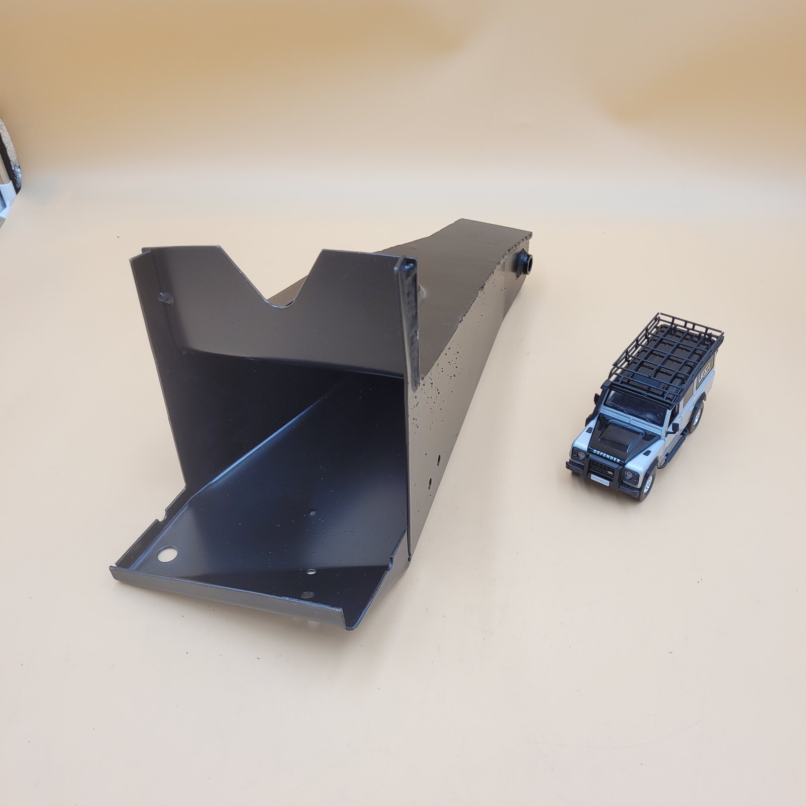 Land Rover Defender 90,110,130 Front Left Bulkhead Outrigger Part ...