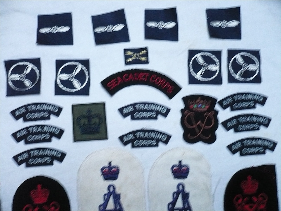 Huge Lot, British Army, RN, Navy, RAF Cloth Badges, Patches, Rank ...