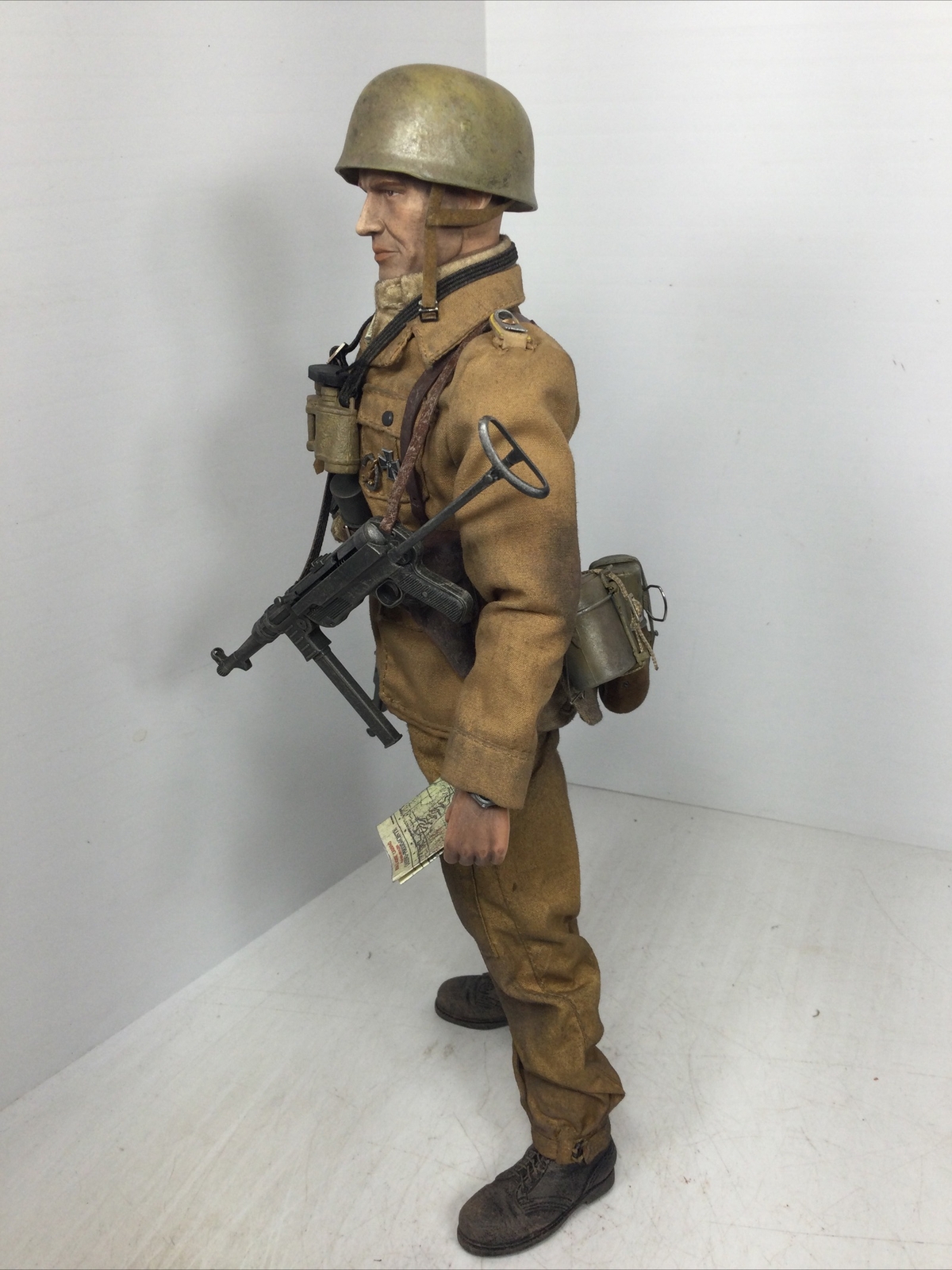 1/6 DRAGON GERMAN LUFTWAFFE FALLSCHIRMJAGER MP-40 P-38 PARATROOPER WW2 ...