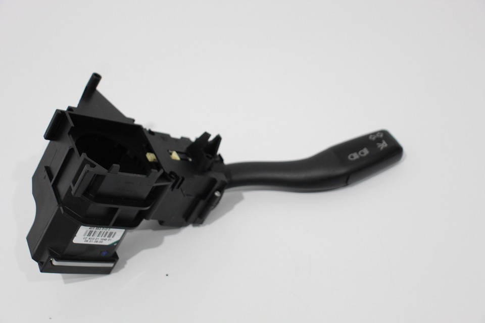 Audi A8 D3 A4 B6 B7 A6 C6 Q7 Indicator Stalk 4E0953513E | eBay