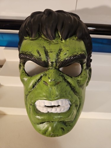 Incredible Hulk Halloween Mask 2011 Hasbro Marvel Dress Up Costume ...