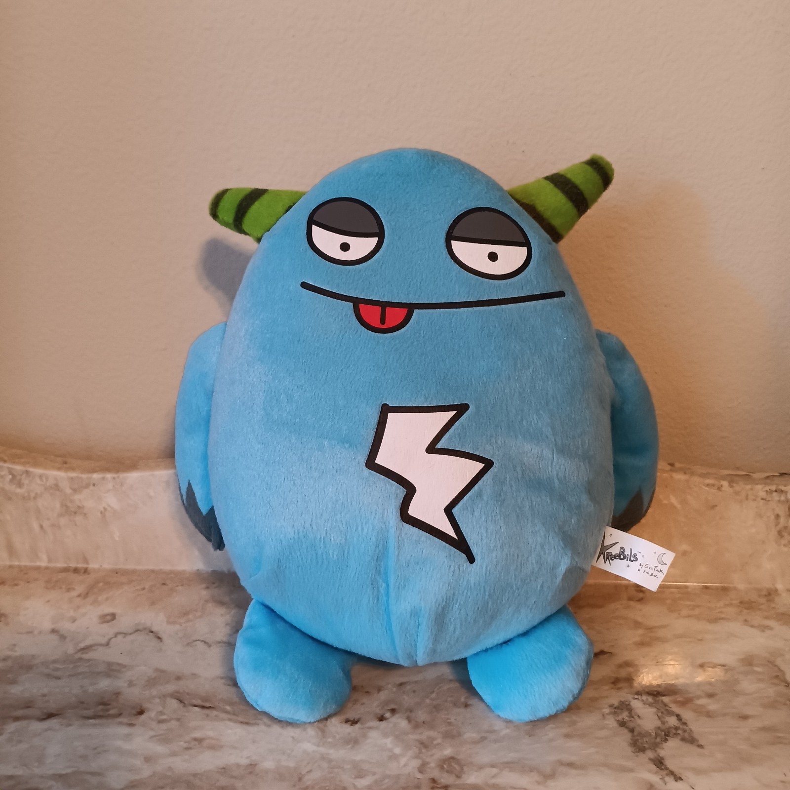 KREEBILS GLUMP • Alien Creature Plush - GUS FINK & EMI BOZ - STUFFED ...