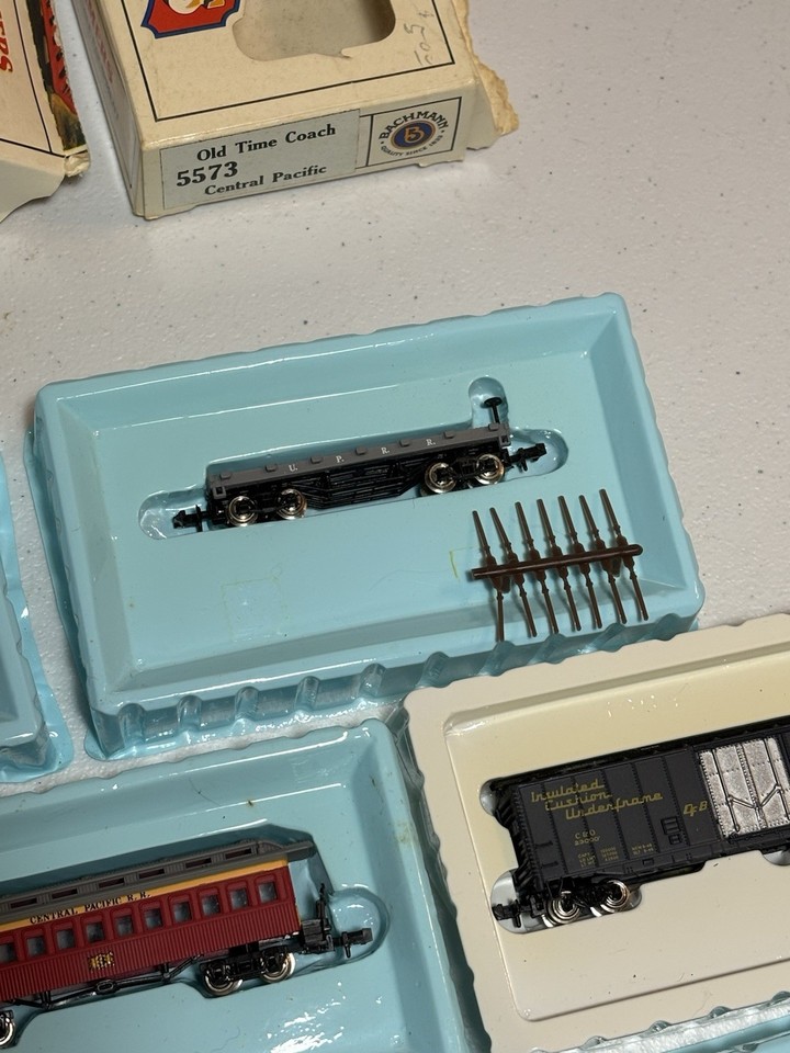 Lot of 8 Bachmann N Scale Coach and Caboose Old Timers Model Trains | eBay