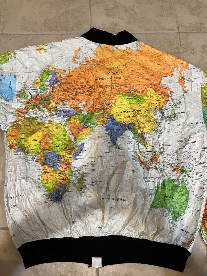Vintage Wearin The World Bio-Sphere 2 Earth Globe Map Paper Jacket 80s ...