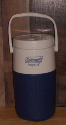 Half Gallon Thermos Jug Coleman 5590 Drink Cooler w Spout Blue White ...
