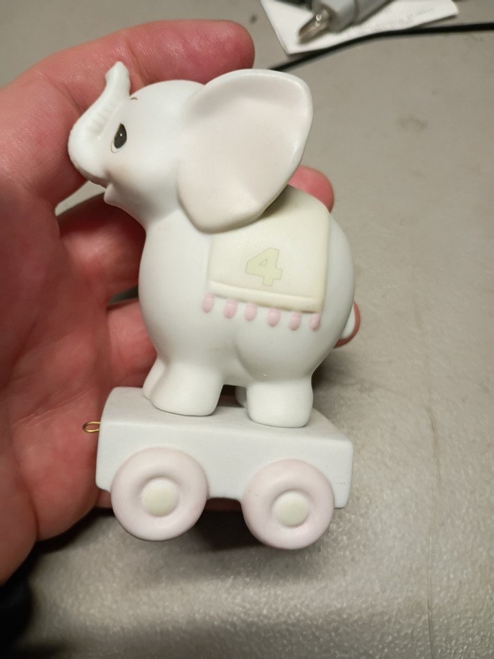 Precious Moments Birthday Train Set 4-5-7-9-and 10 .....5 Total Pieces ...