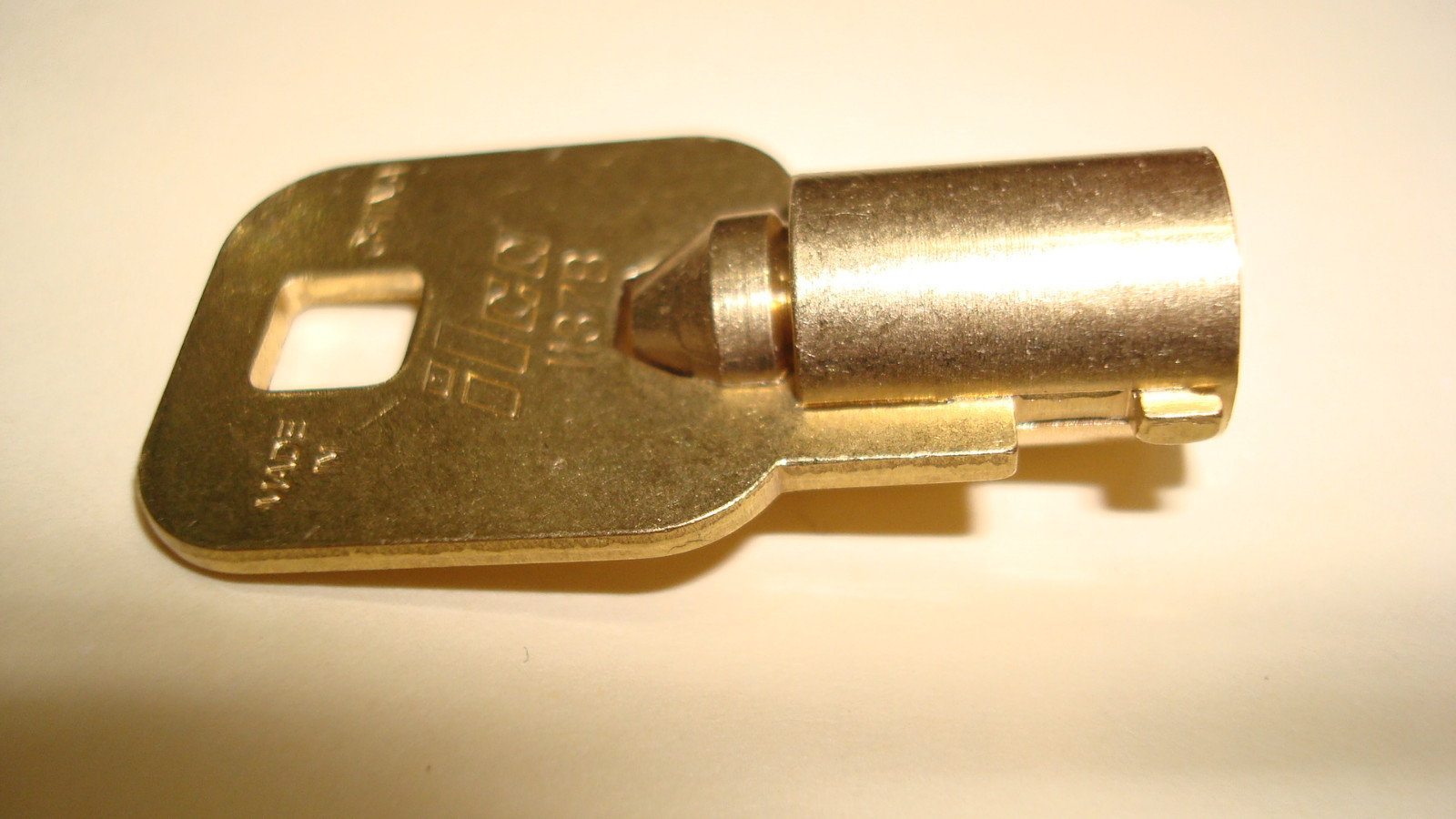 🔑 Buell Harley Davidson Ilco Tubular BRASS Barrel Key Blank 1137B (JT ...
