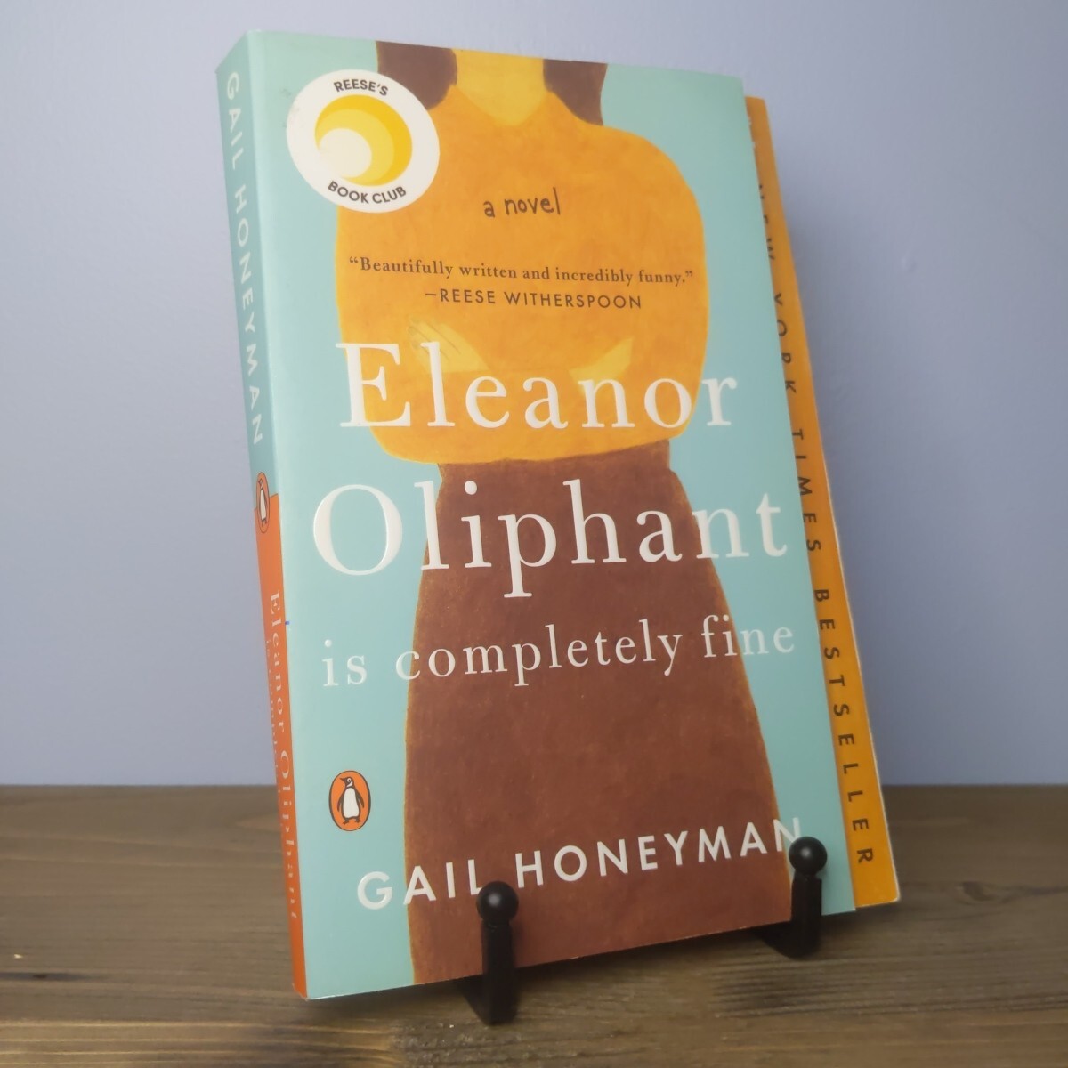 Eleanor Oliphant Is Completely Fine : Reese's Book Club by Gail ...