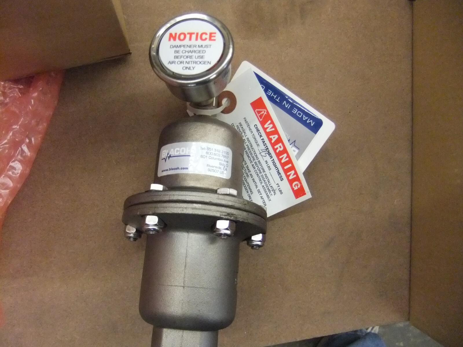 Blacoh CTS1020B-5, Pulsation Dampener, Sentry III, 10 in³, 1/2" FNPT, 300PSI | eBay