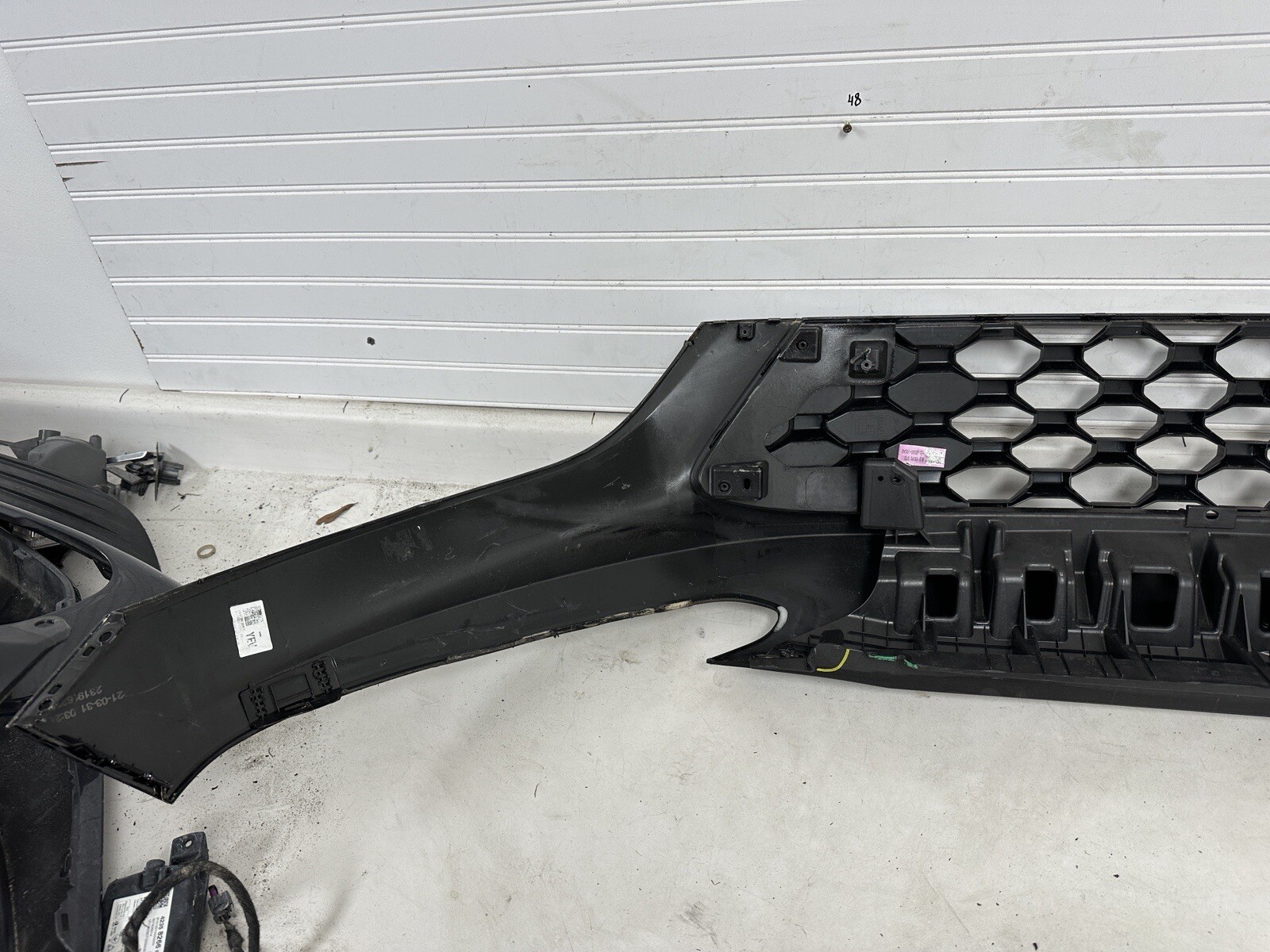 OEM 2022-2023 HYUNDAI KONA FRONT UPPER BUMPER GRILLE COVER 86511-J9CA0 ...