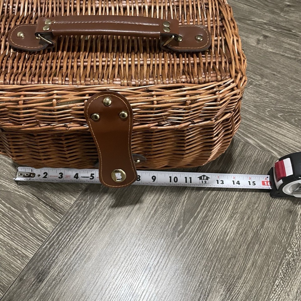 Wicker Picnic Basket Insulated Cooler Liner Vintage Cottagecore ...