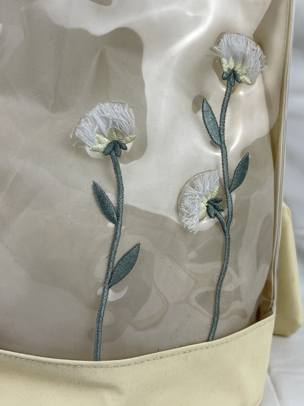 VINTAGE ACRYLIC PURSE MCM Draw String Closure Daisies… - Gem