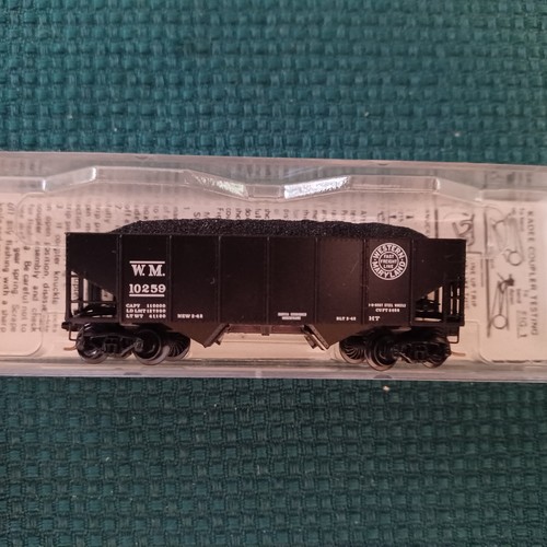 Kadee Micro Trains N-Scale, 33' Rib side Twin Hopper 2 Car Set - pre ...