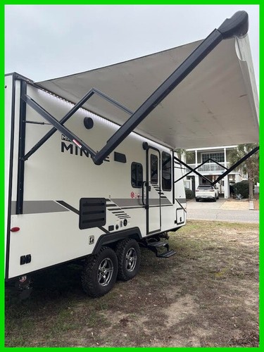 2021 Winnebago Micro Minnie 2108DS 22ft Travel Trailer Slide Awning AC ...