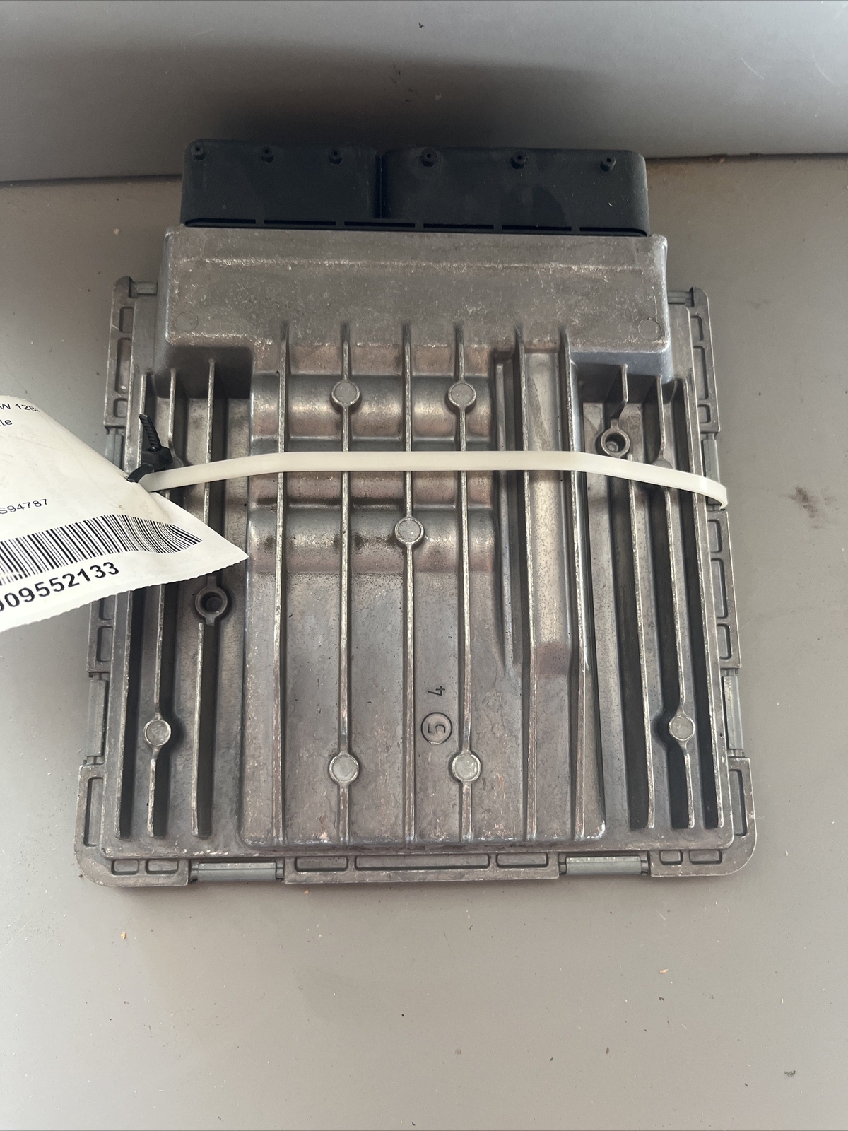 2013 BMW 128i A/T 3.0L ECM Engine Control Unit 7 639 647 | eBay