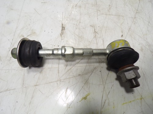 4883042022 SUPPORT ARRIÈRE DROIT POUR LEXUS NX 300H 2WD 17191334 ...