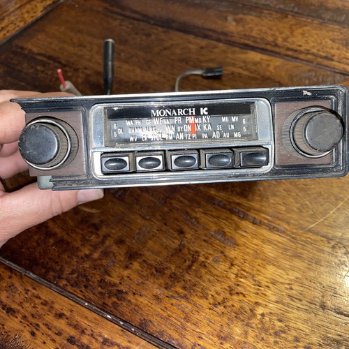Vintage Monarch IC car radio model KP35A | eBay