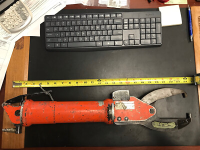 Riveters - Pneumatic Rivet Squeezer