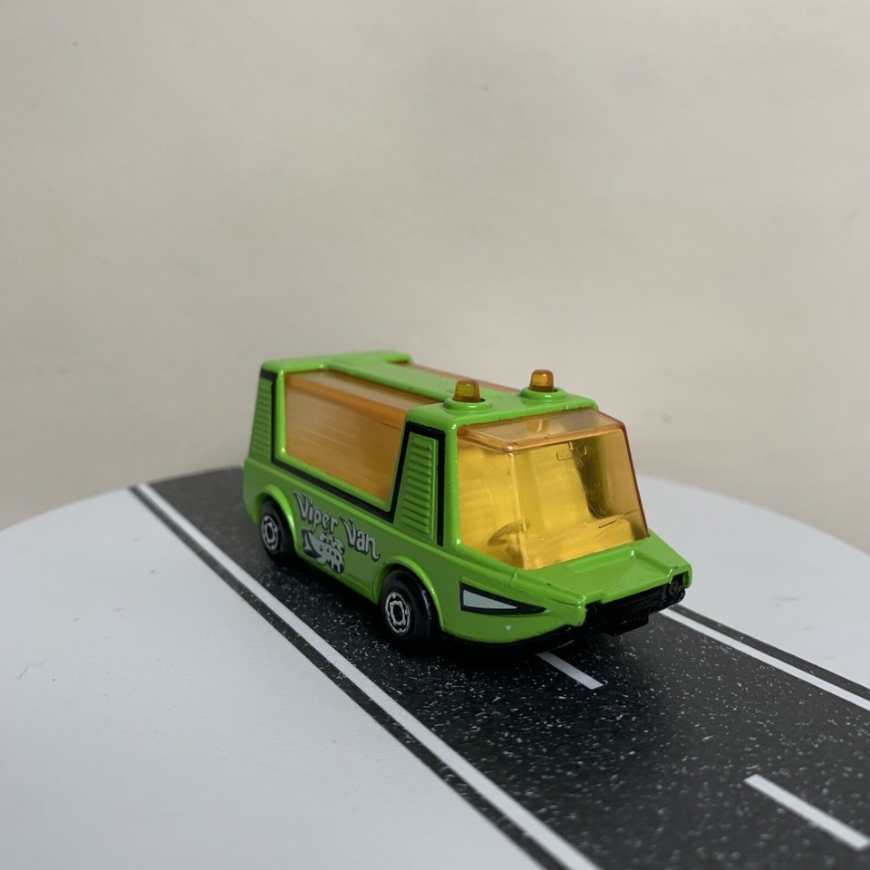 1971 Matchbox Lesney Superfast Green Stretcha Fetcha Viper Van Green ...