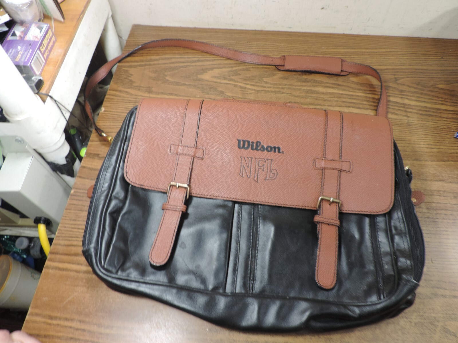 Wilson NFL Football Pebbled Pigskin Leather Messenger Bag Briefcase | eBay