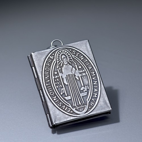 Silver Stainless Steel French Saint Benedict Catholic Sentia Mvniamvr ...