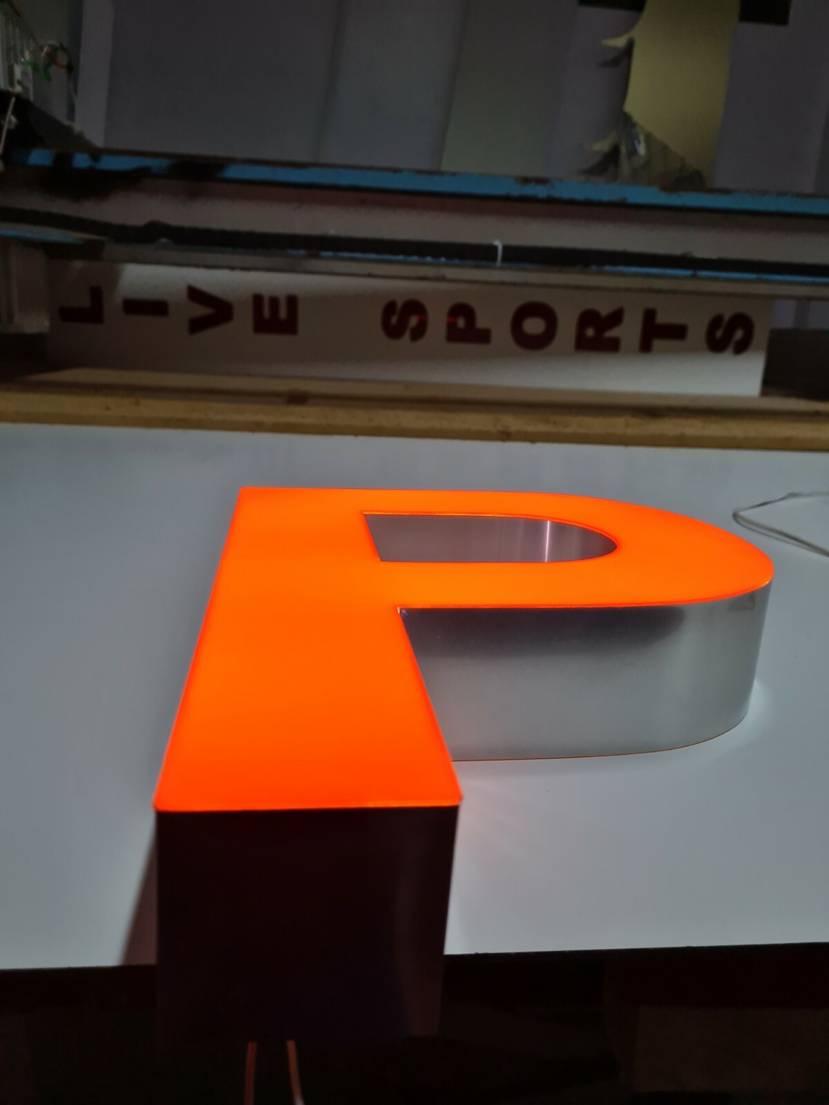 ILLUMINATED BUILT UP ACRYLIC 3D LETTERS & SHAPES SHOP SIGN | eBay