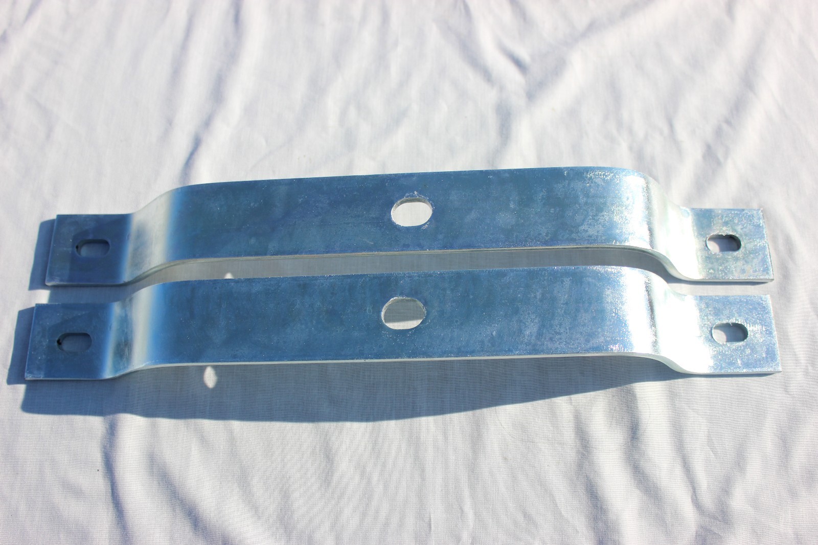 Mercedes Benz W110 Front Bumper Bracket left / right | eBay