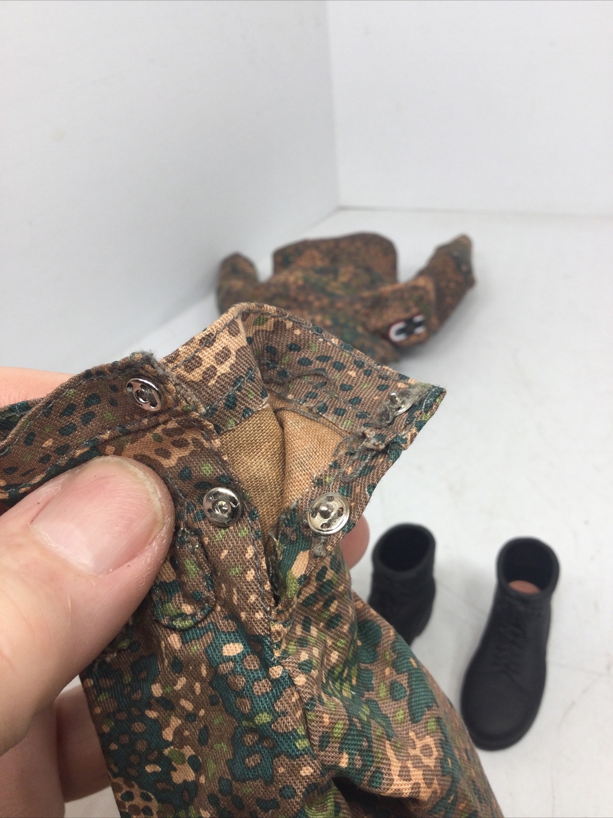 1/6 DRAGON GERMAN WW2 SS PANZER CREW CAMOUFLAGE PEA DOT TANK CREW ...