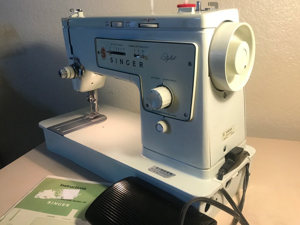 Vintage Singer Stylist Model 413 Zig Zag Sewing Machine & Manual | eBay