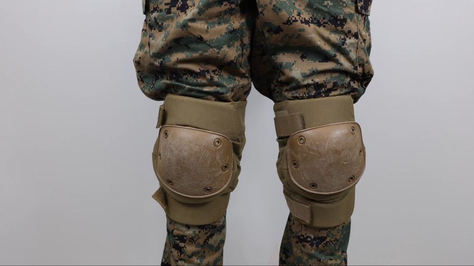 Large - US Marine Corp Knee Pad Set Coyote Pants USMC Brown Military ...