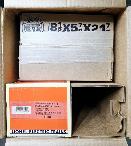 Lionel 6-18050 JC Penney 4-6-2 Steam Locomotive & Tender#2055 w/Display ...