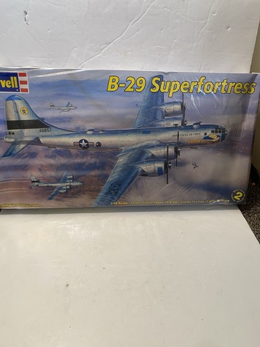 Revell B-29 Superfortress Bomber USAF WWII 85-5711 1:48 Scale Factory ...