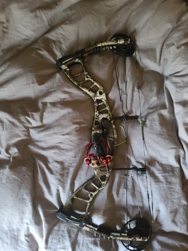 Hoyt Powermax Compound Bow 65# Right Hand Draw length 25.5-30" | eBay