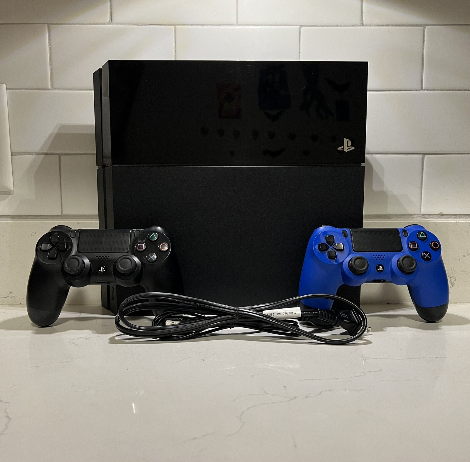 Sony PlayStation 4 500GB Gaming Console - Black READ