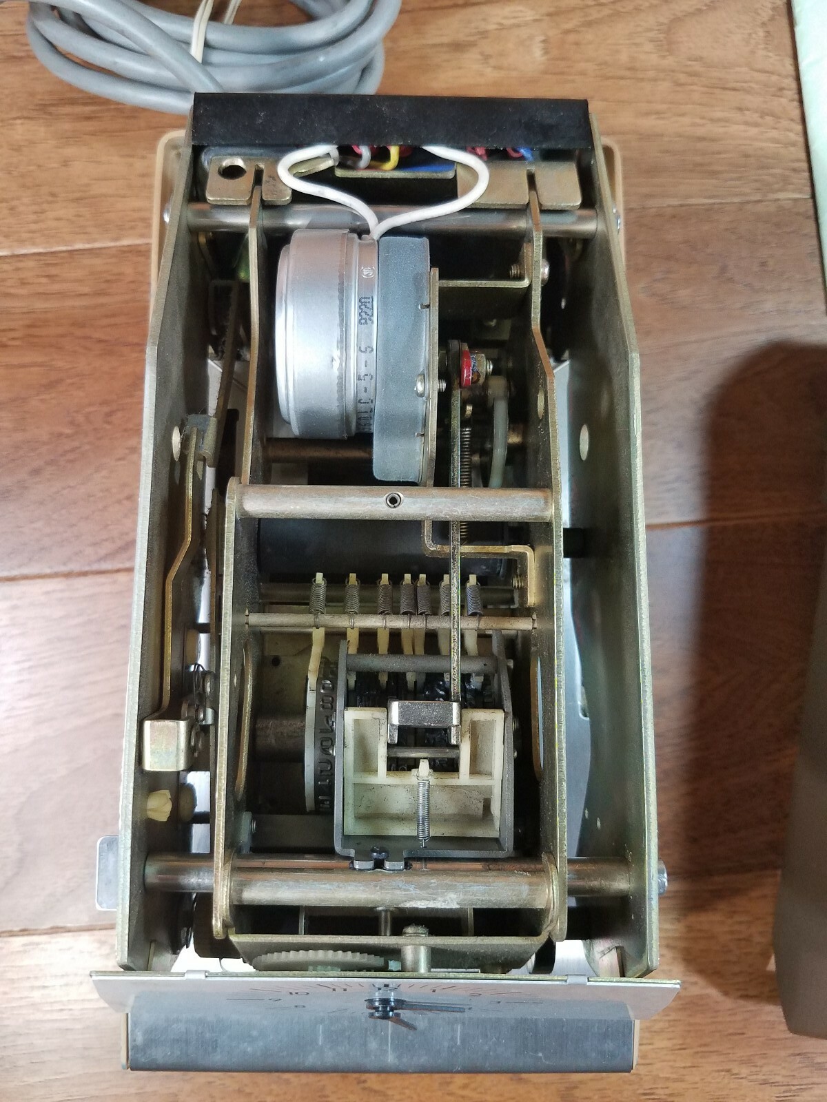 Vintage Amano Automatic Time & Date Stamp Card Punch Stamp Machine ...