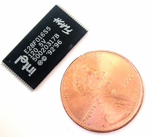 E28F016S5-120 Flash Memory IC SMT SMD 16MEG Intel (2) 603016345679 | eBay