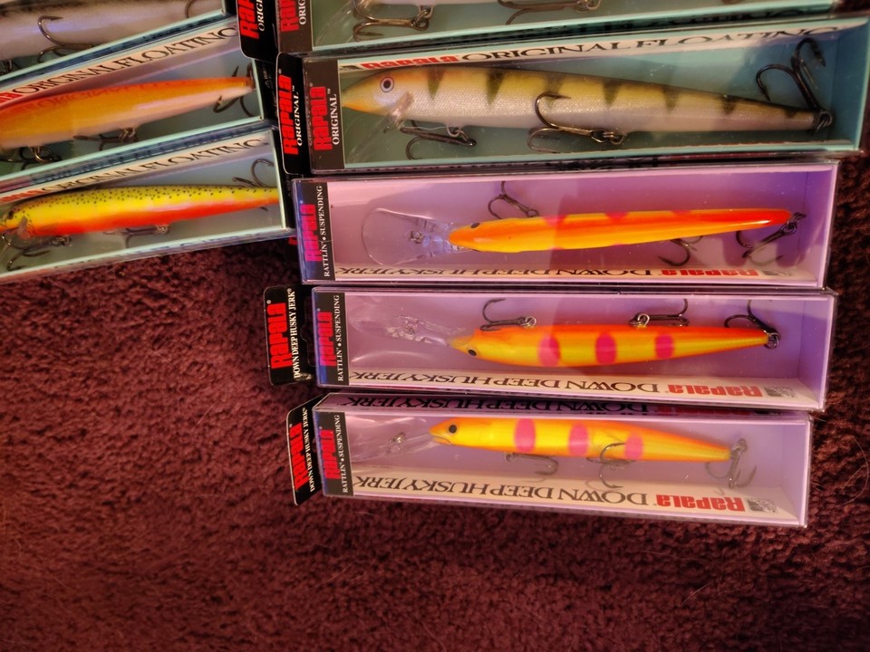 Lot Of 20 Rapala Fishing Lures Multiple Colors Original And Husky Jerk ...