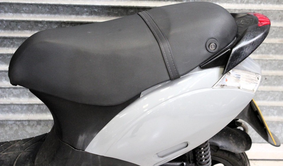 2015 65 PIAGGIO ZIP 50 SP 2T 2 STROKE MOPED SCOOTER LEARNER LEGAL 8K ...